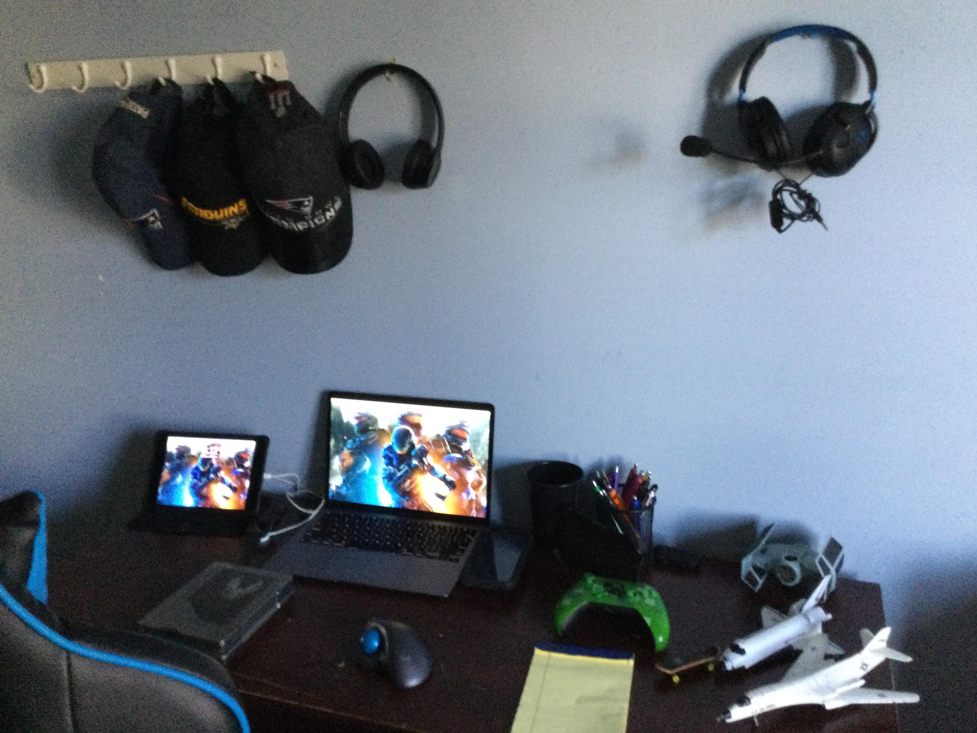 Basic setup for online school | Scrolller