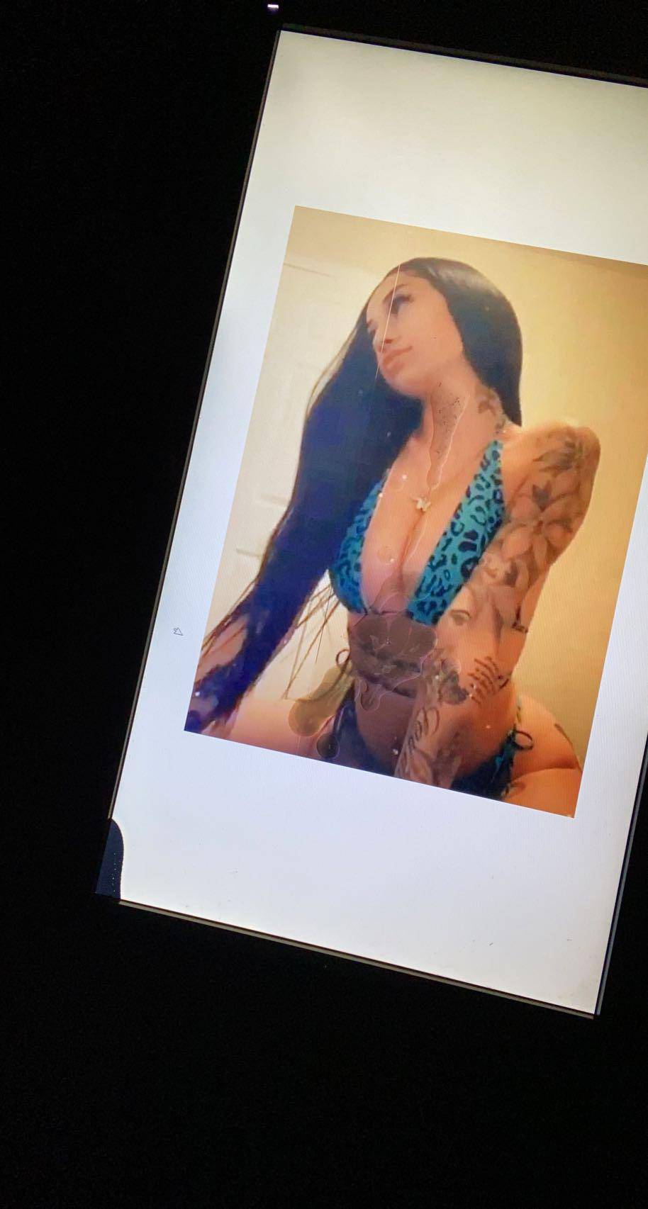 BB tribute | Scrolller