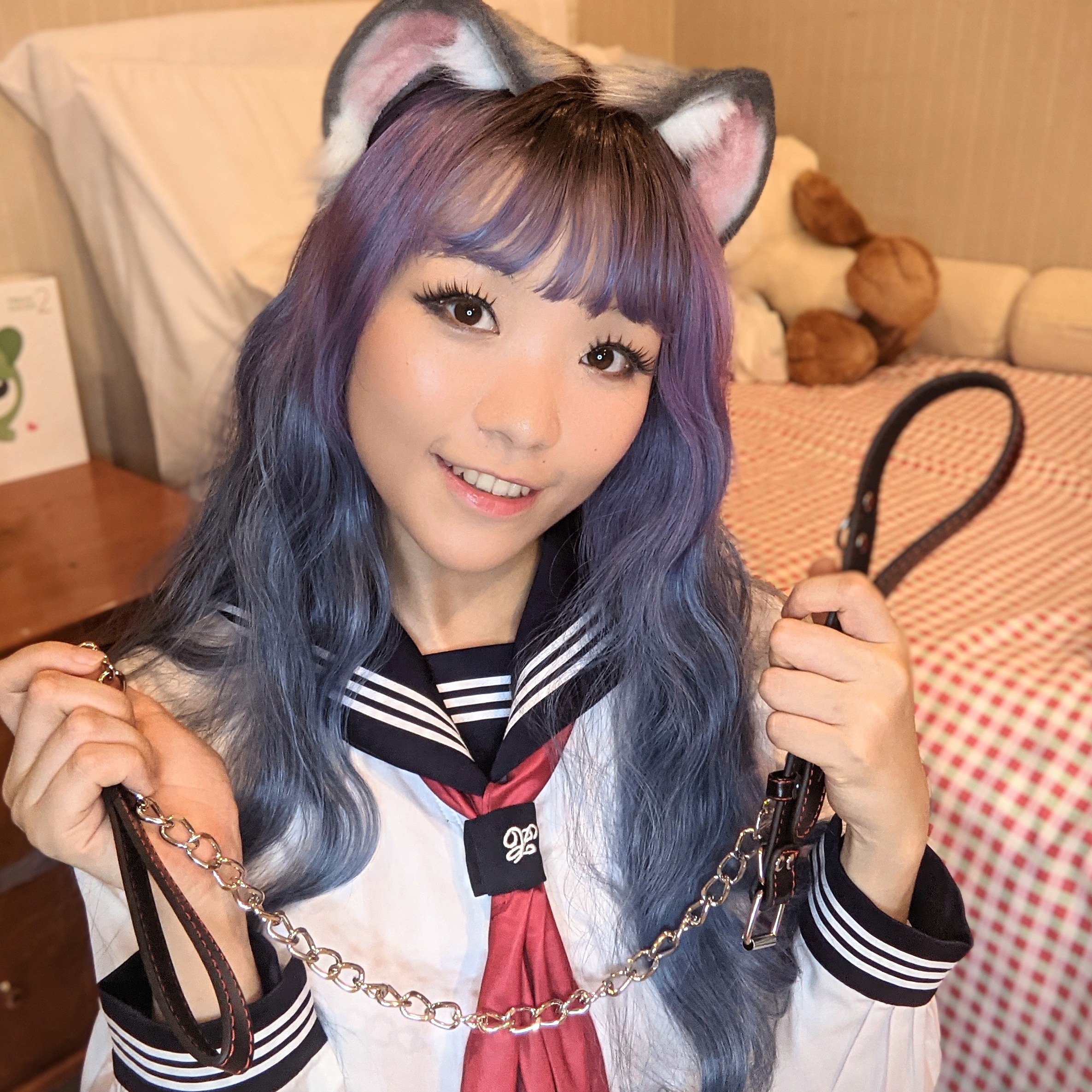 Be my master no? 😌 | Scrolller