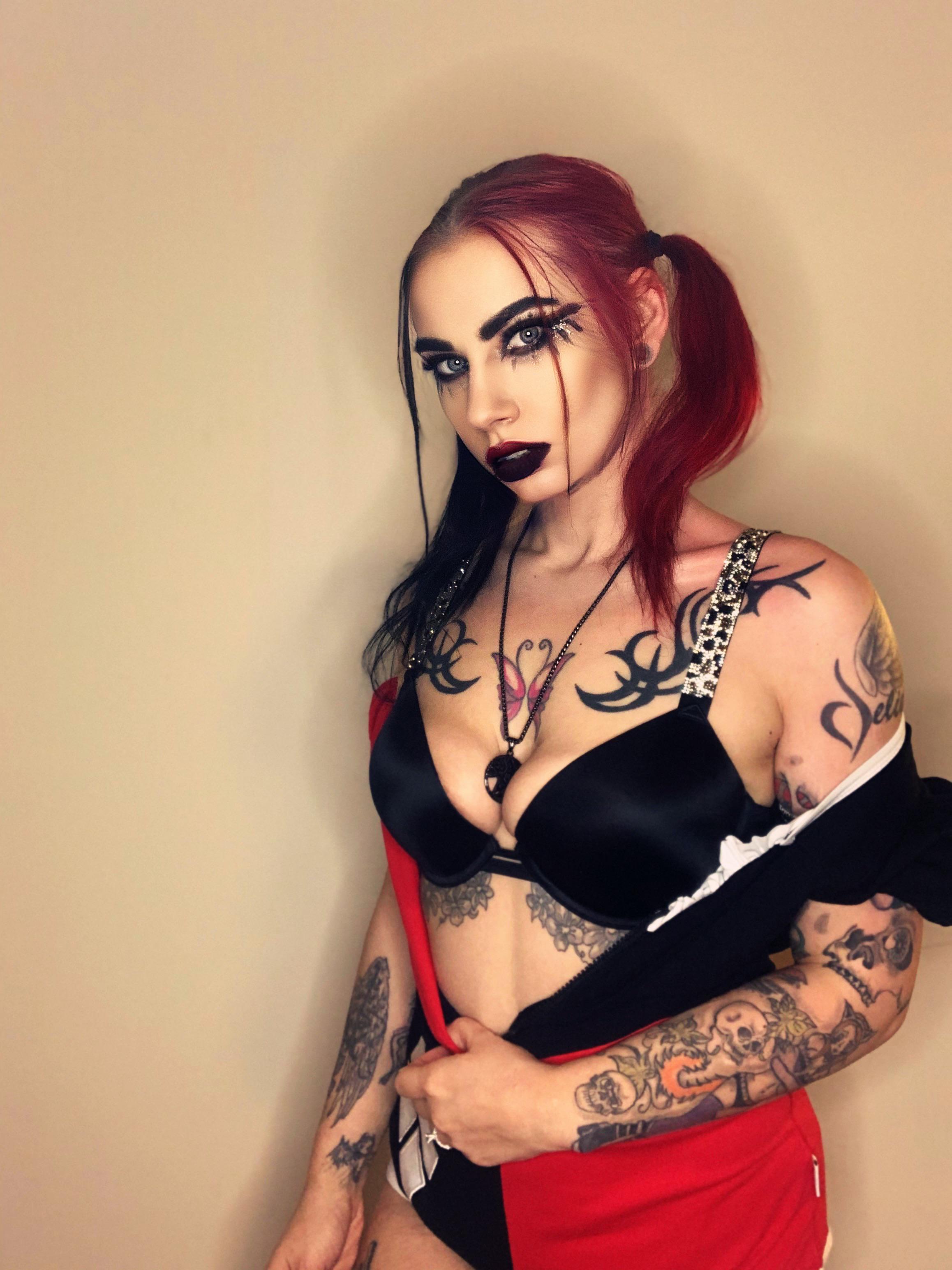 Be right there Mr. J | Scrolller