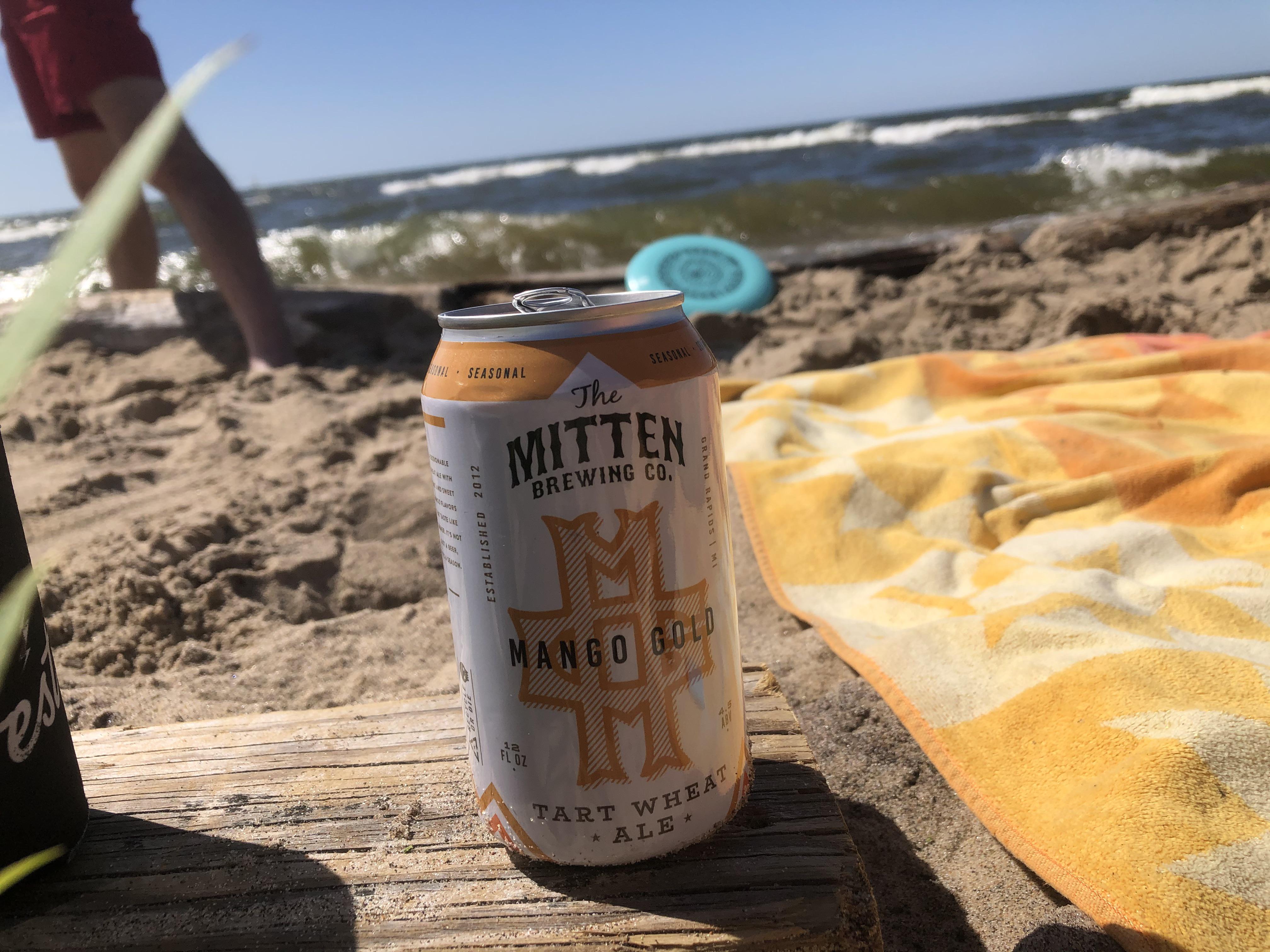 Beach + beer | Scrolller
