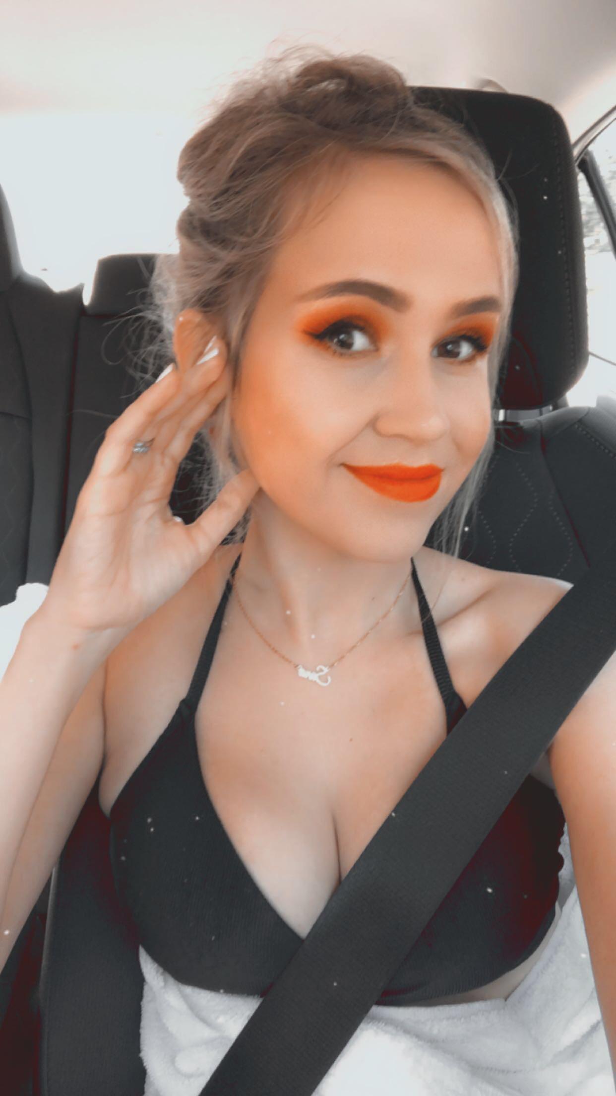 Beach day 💕 (26F) | Scrolller