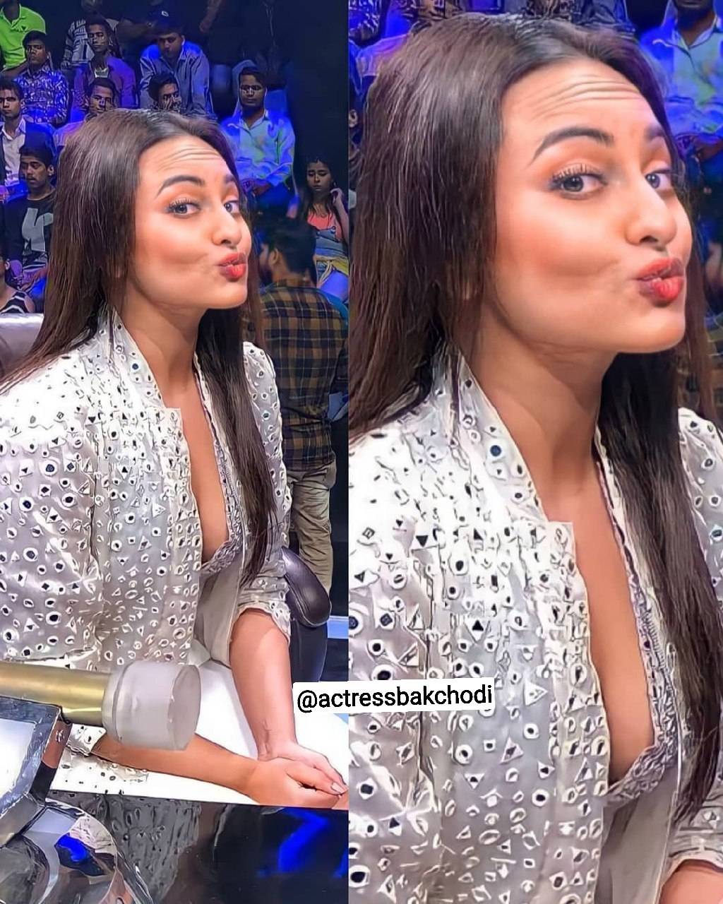 Beautiful cleavage | Scrolller