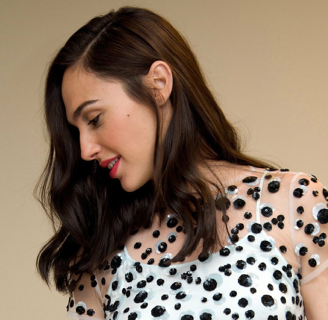 Beautiful Side Profile | Scrolller