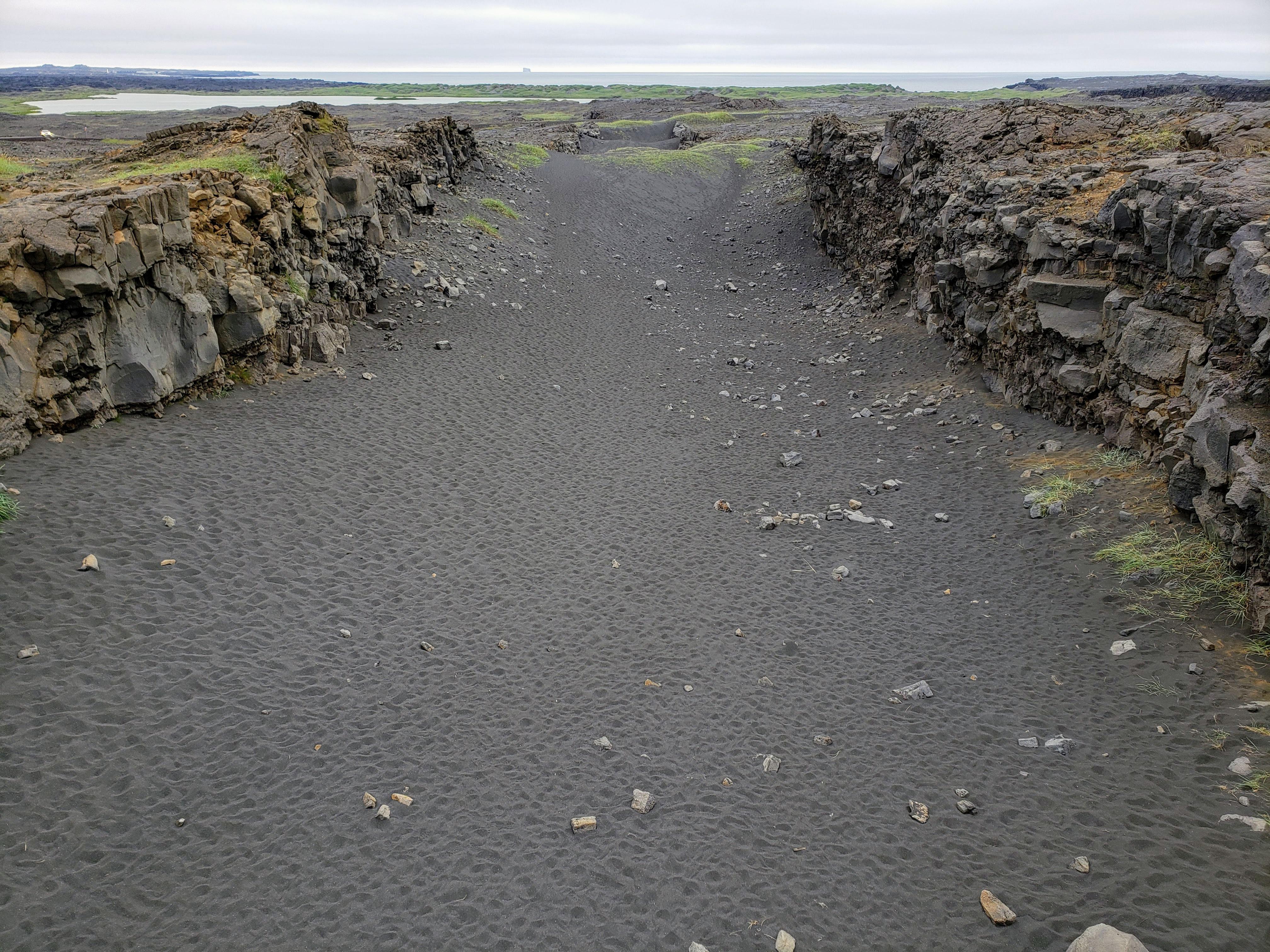 Beautiful tectonic plate borders | Scrolller