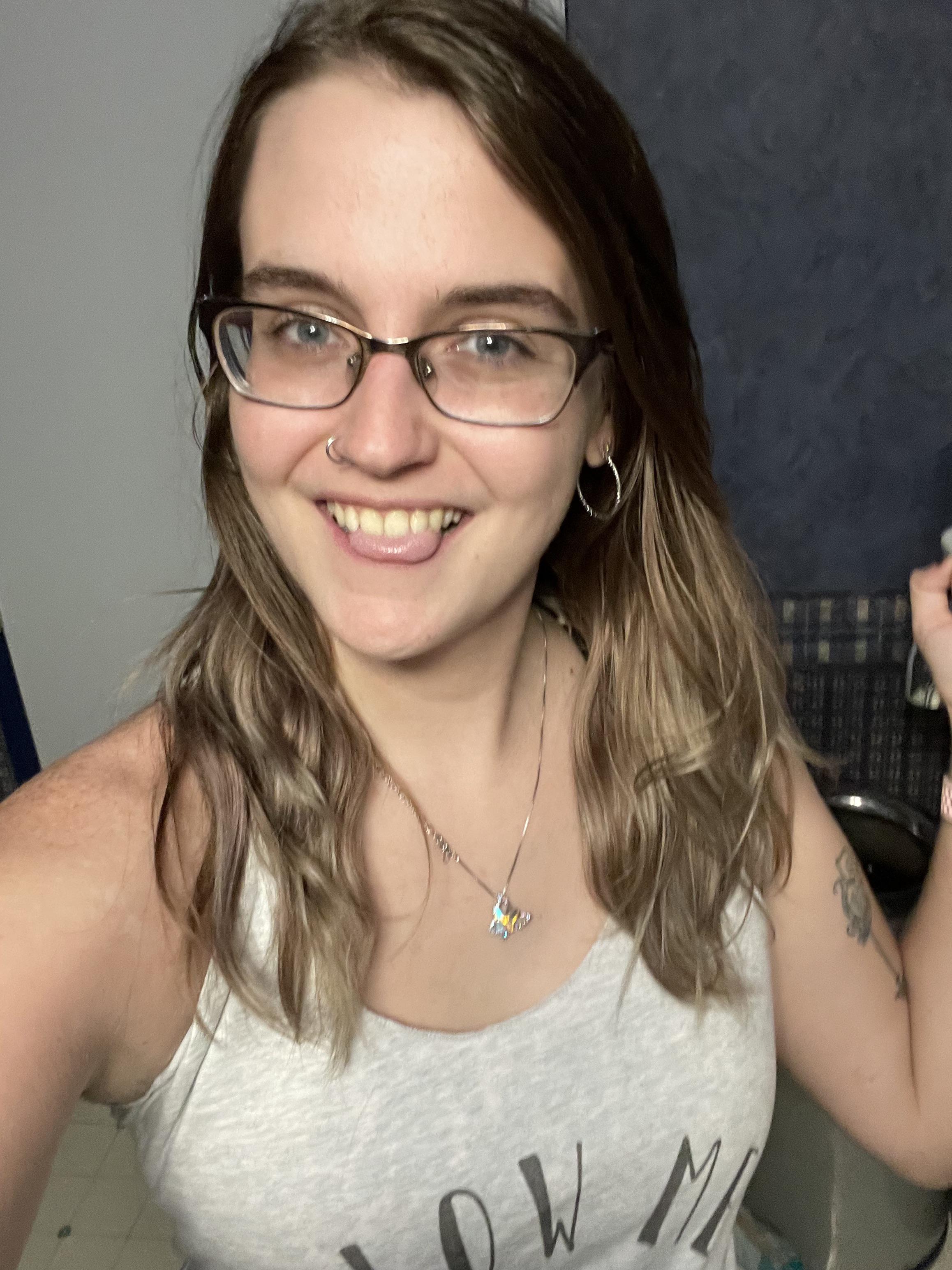 Been thinking about getting new glasses. What do you think? | Scrolller