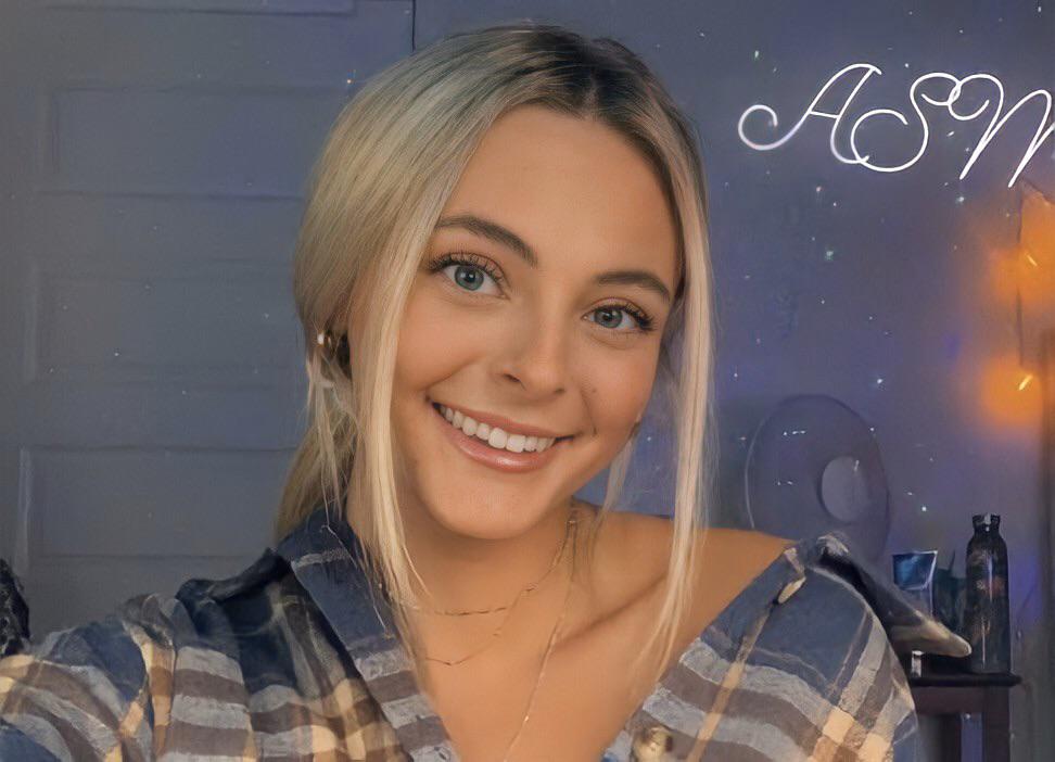 Beez is Insanely Hot | Scrolller