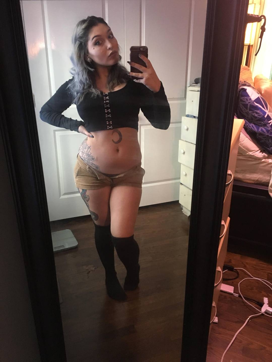 Before/After demolishing "large" takeout order of lo-mein 💕 belly got so distended! | Scrolller