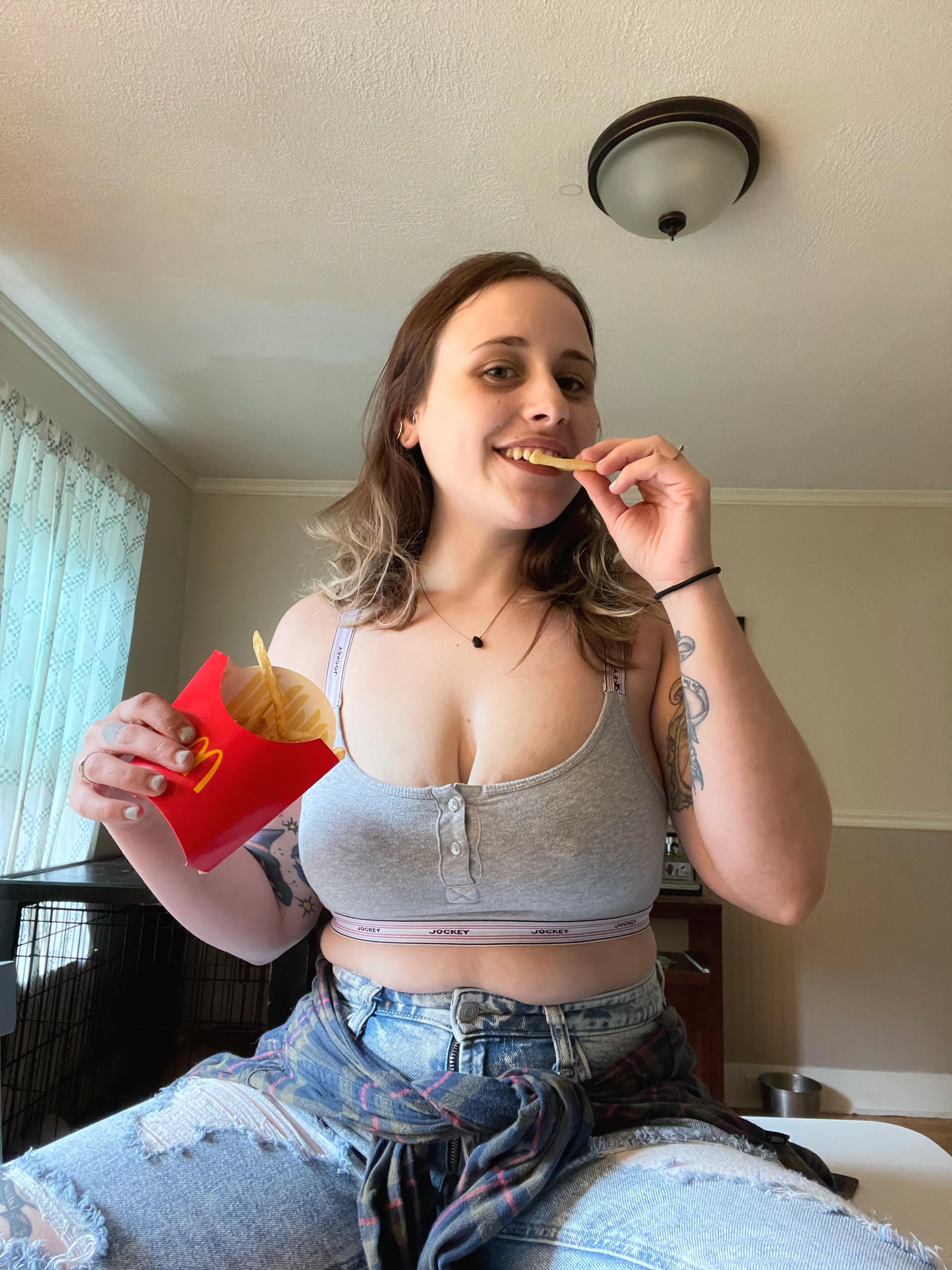 Being fed is my love language | Scrolller