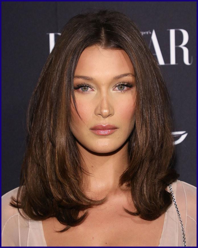 Bella Hadid Scrolller