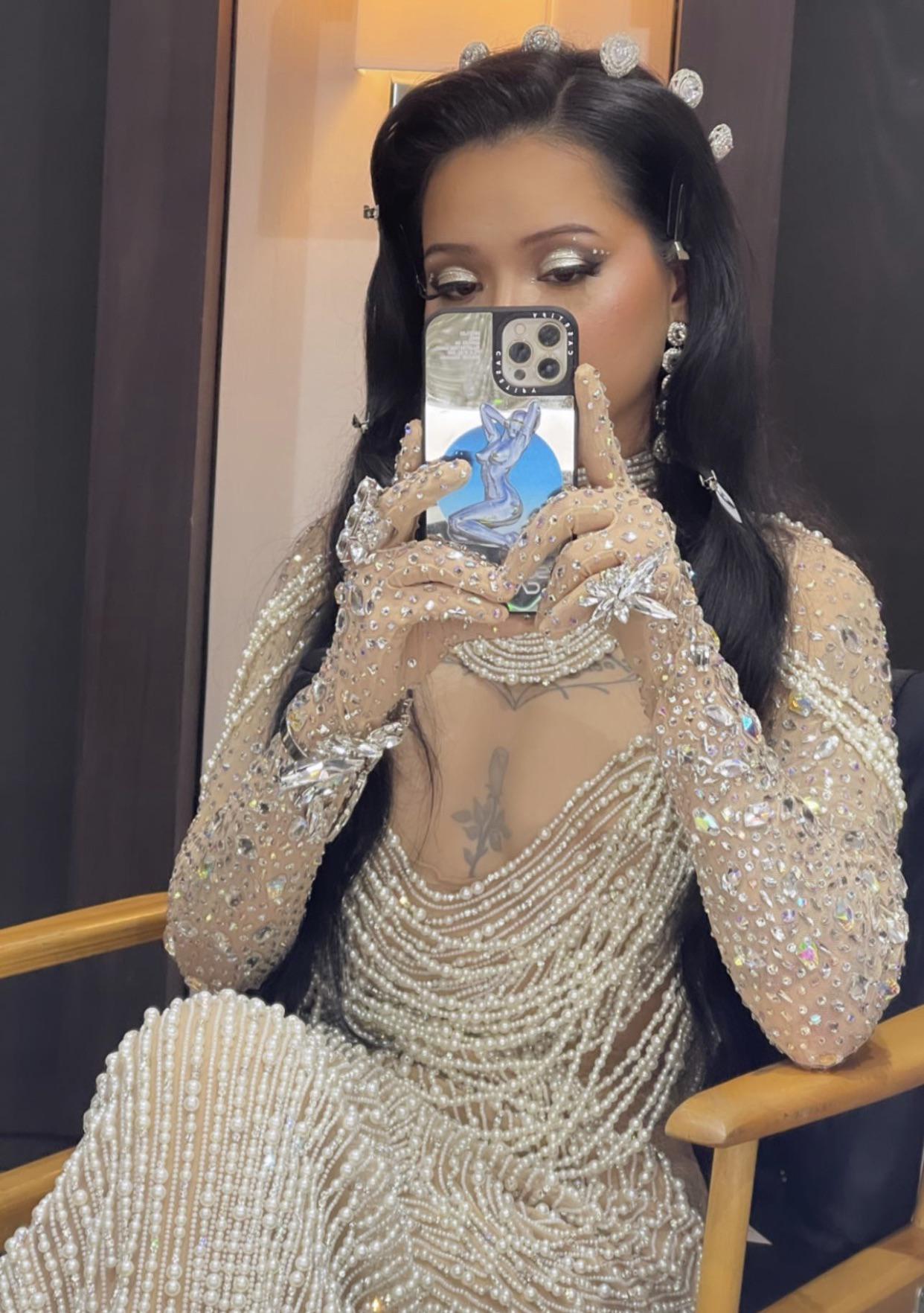 Bella Poarch | Scrolller