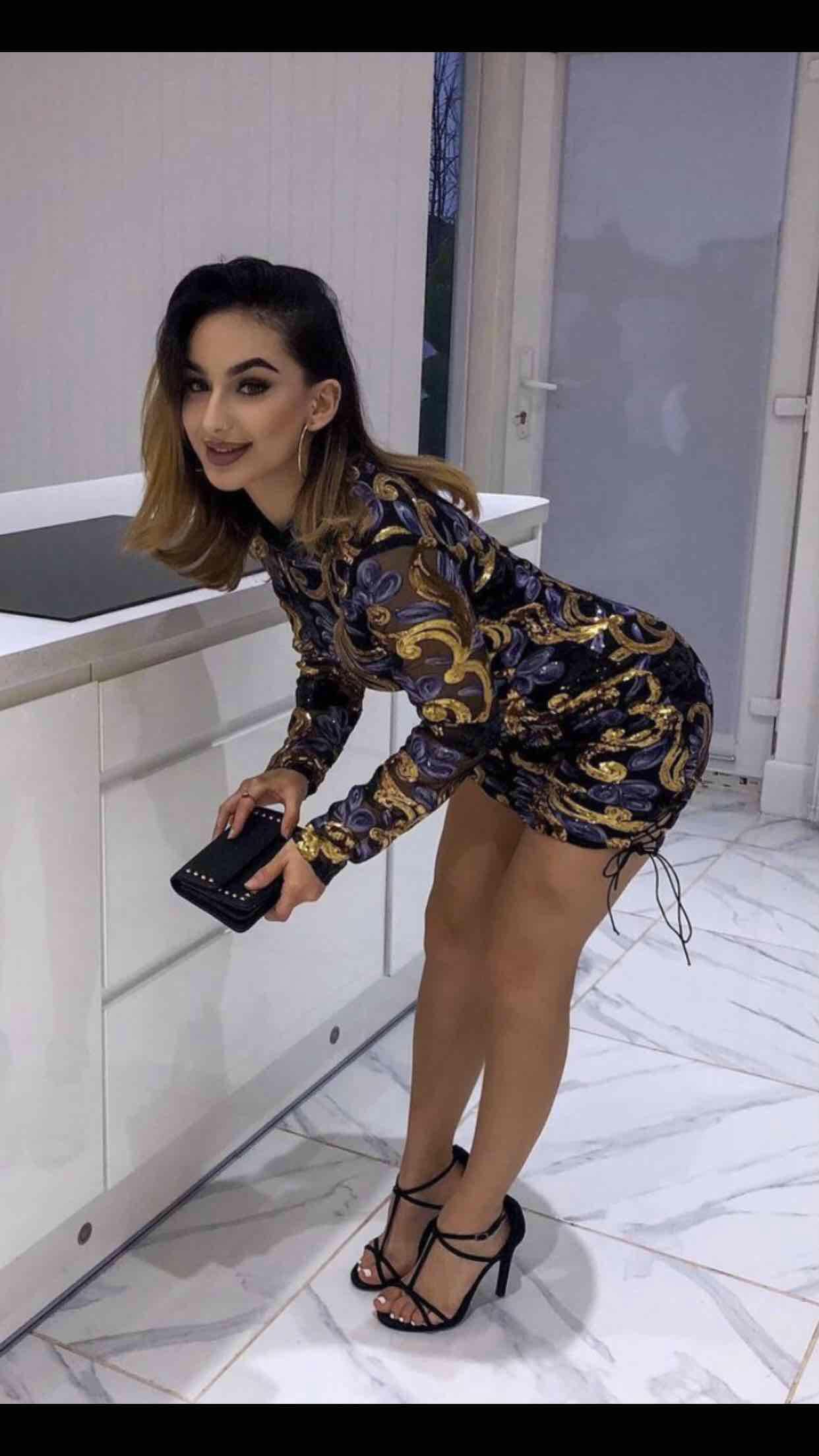 Bending over | Scrolller