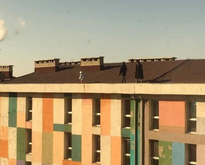 Best example of bad parenting. | Scrolller