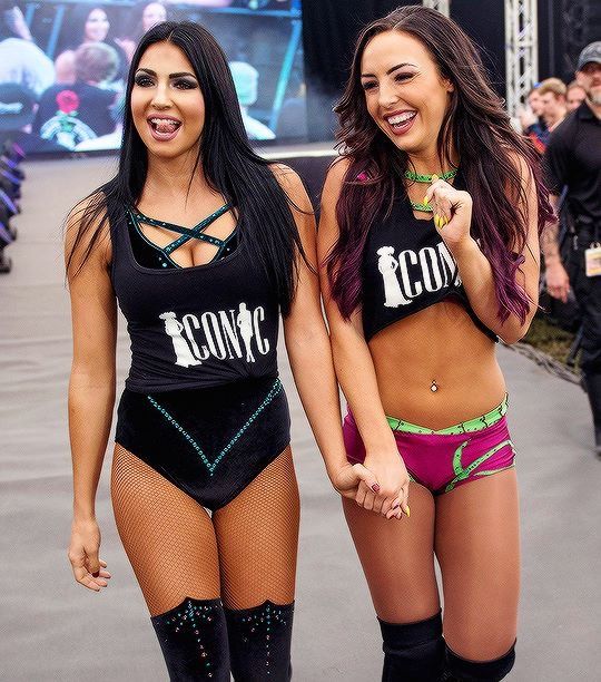 best female tag team | Scrolller