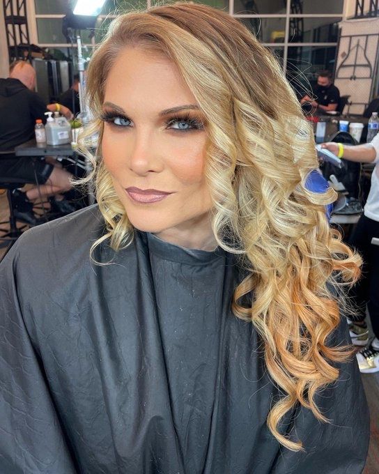 Beth Phoenix | Scrolller