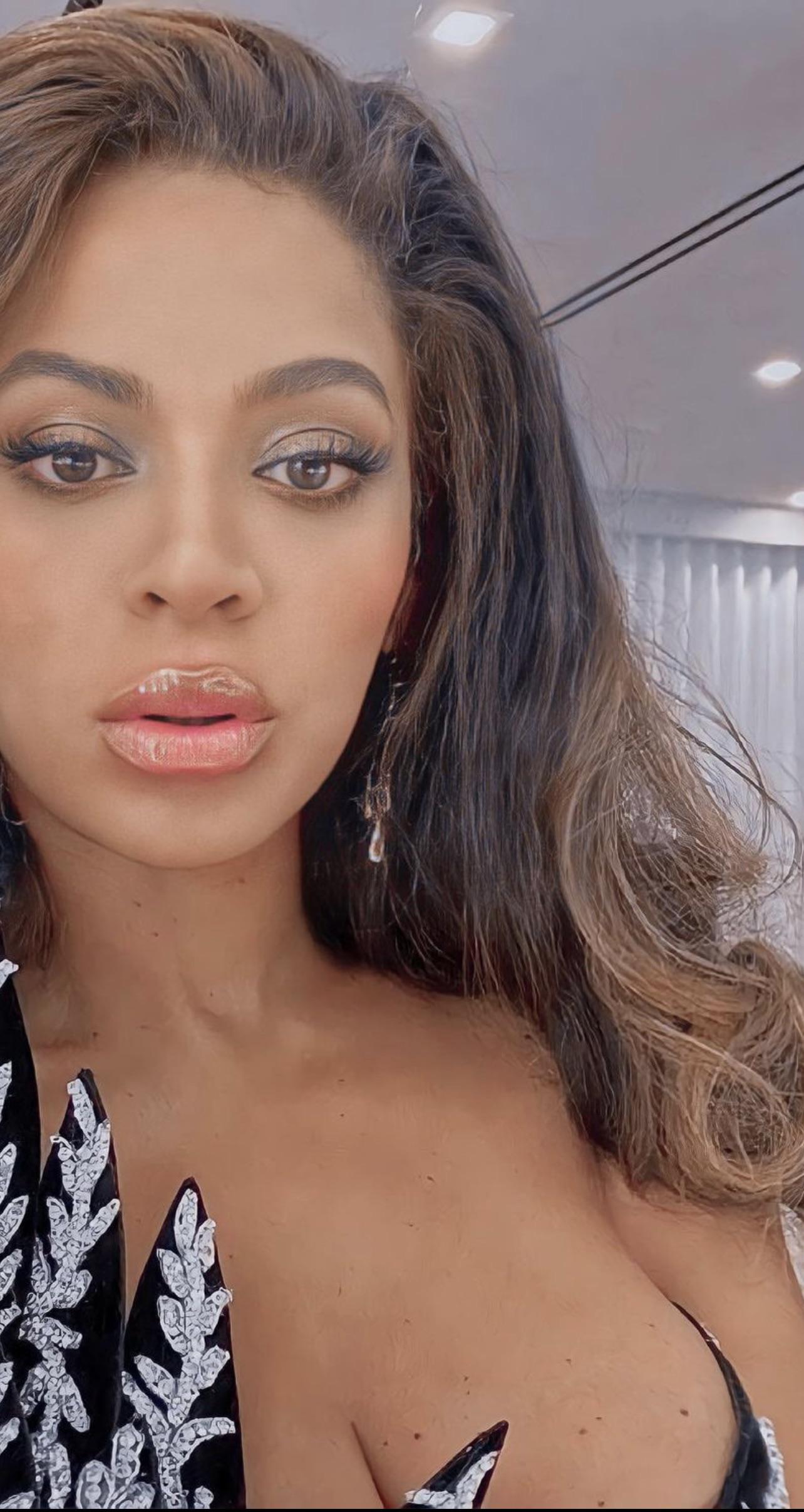👄Beyoncé’s dsl’s and thick cleavage 👄 | Scrolller