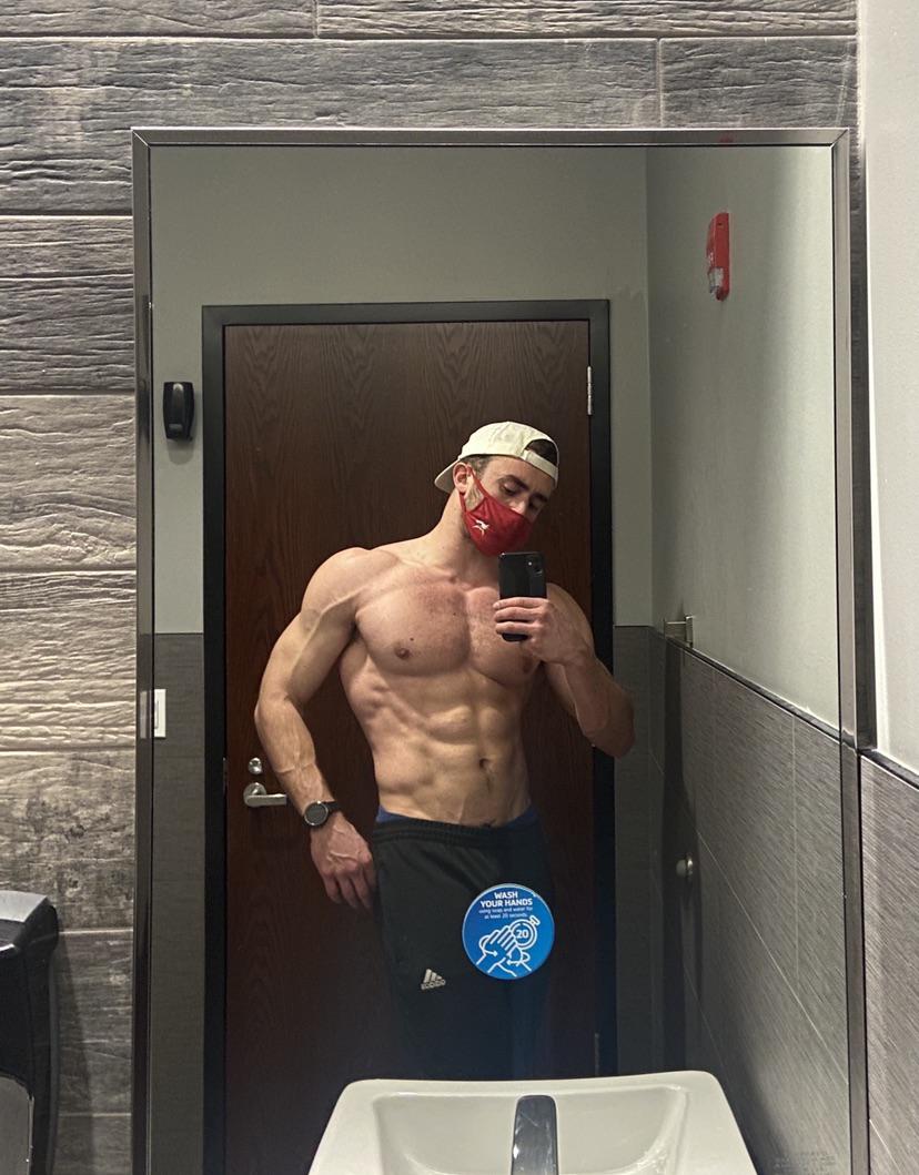 BF check from the boys? 6’1” 185 lb | Scrolller