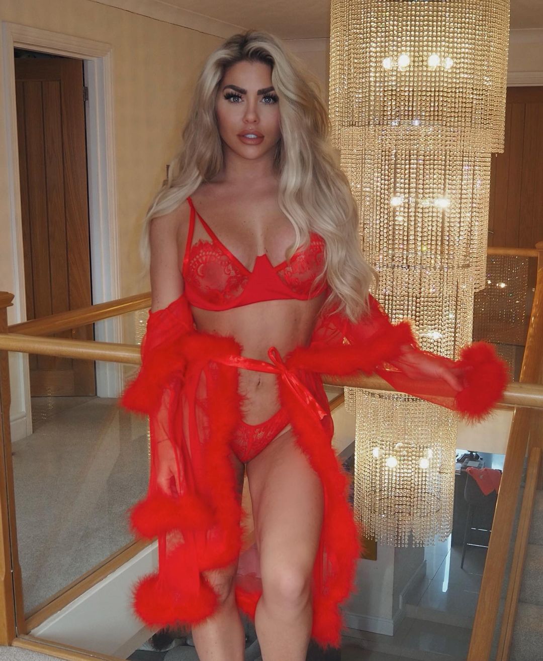 Bianca Gascoigne | Scrolller