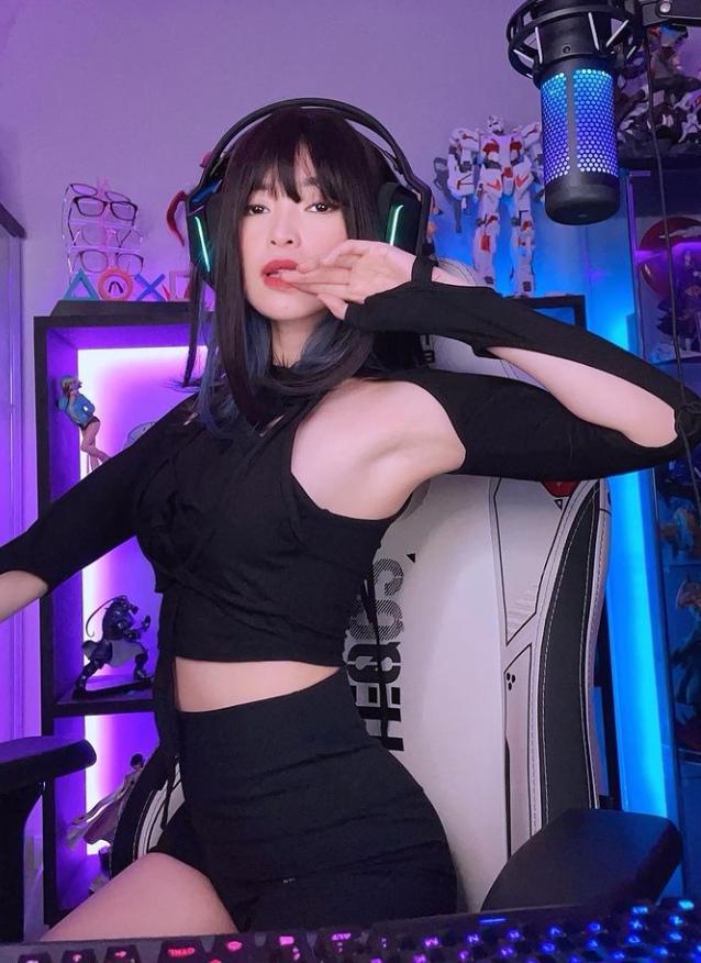 Bianca Yao | Scrolller