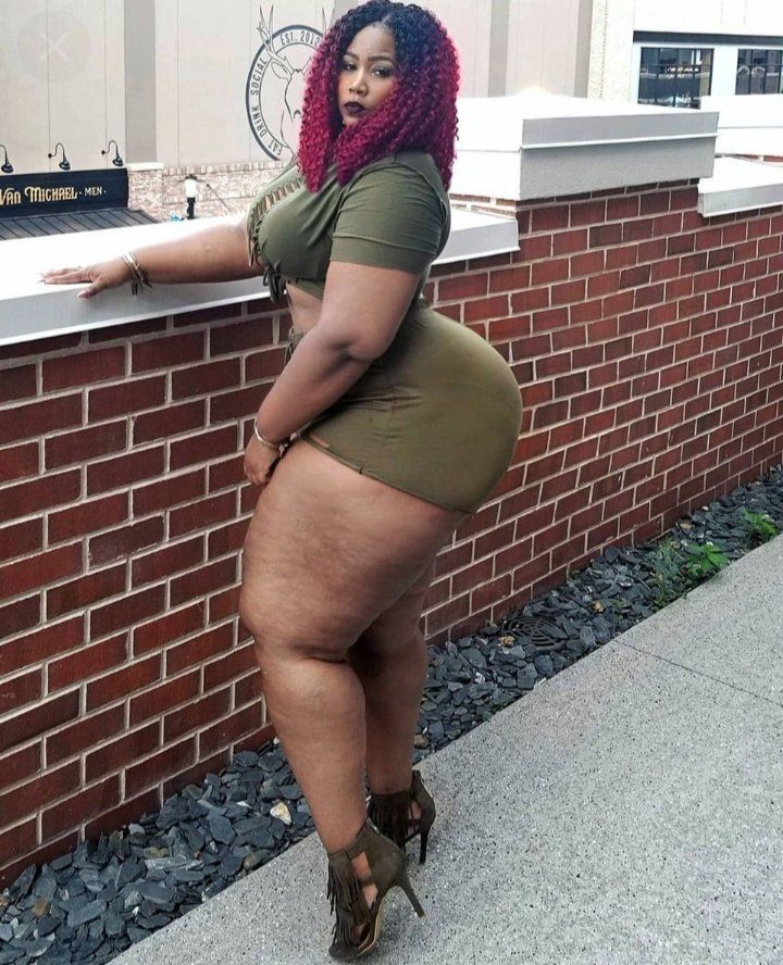 BIG BBW | Scrolller