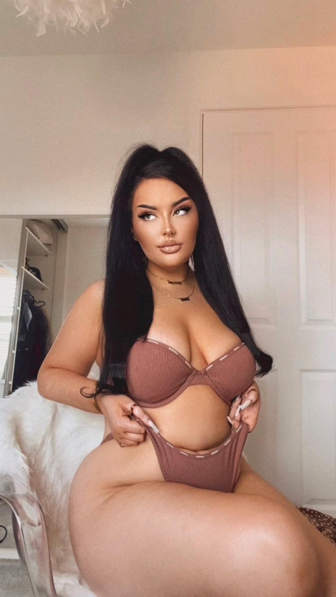 Big boys | Scrolller