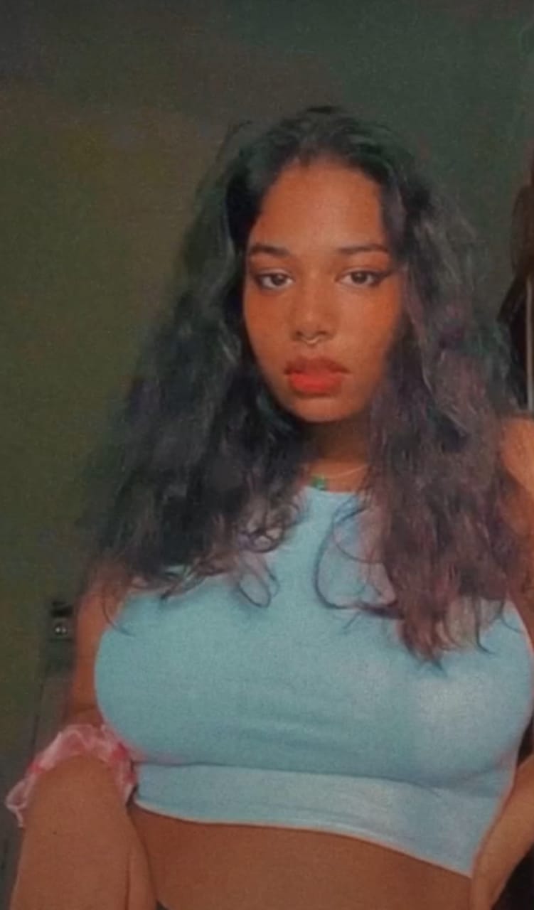 Big Tits Delhi Chick | Scrolller