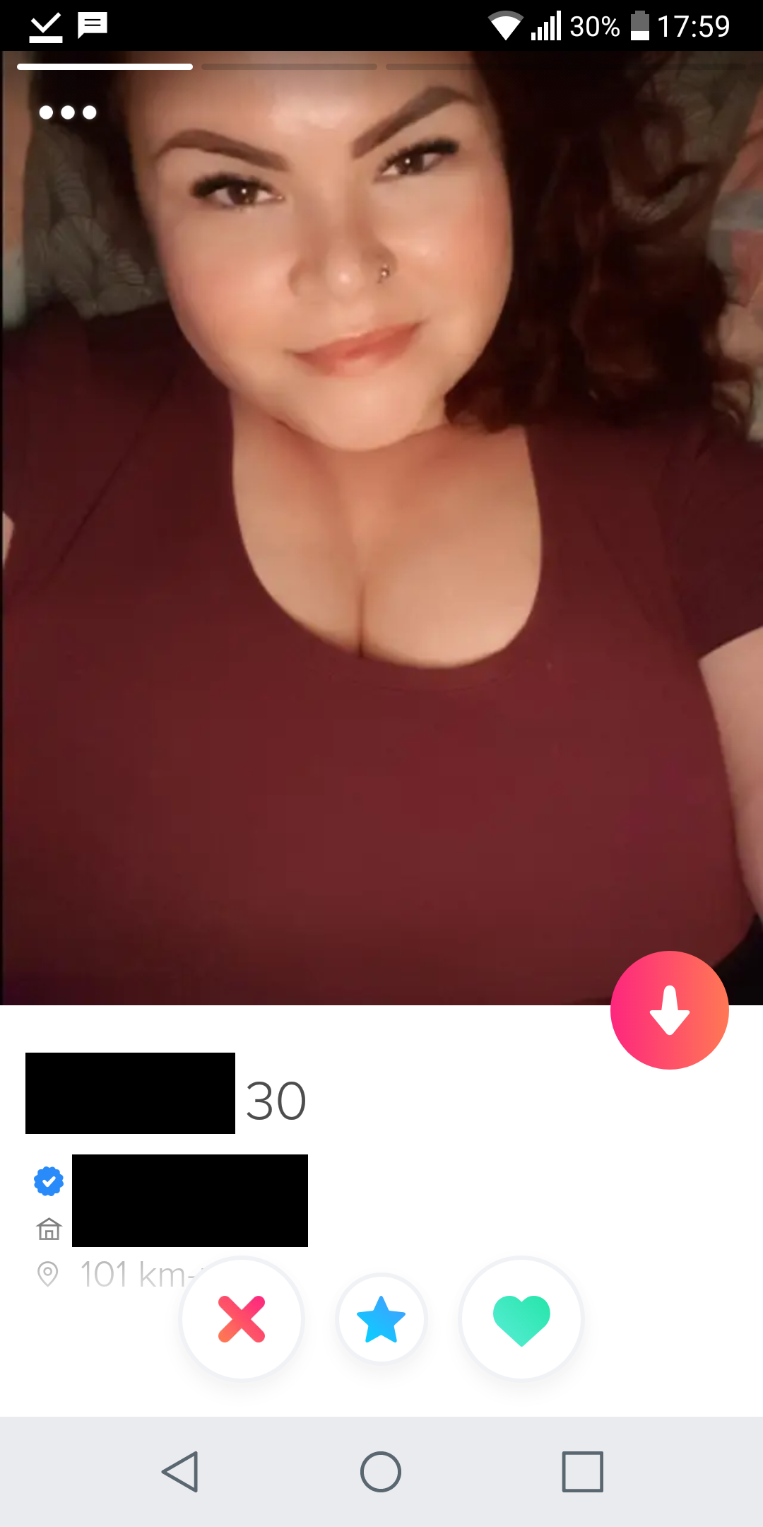 Bigger than her head | Scrolller