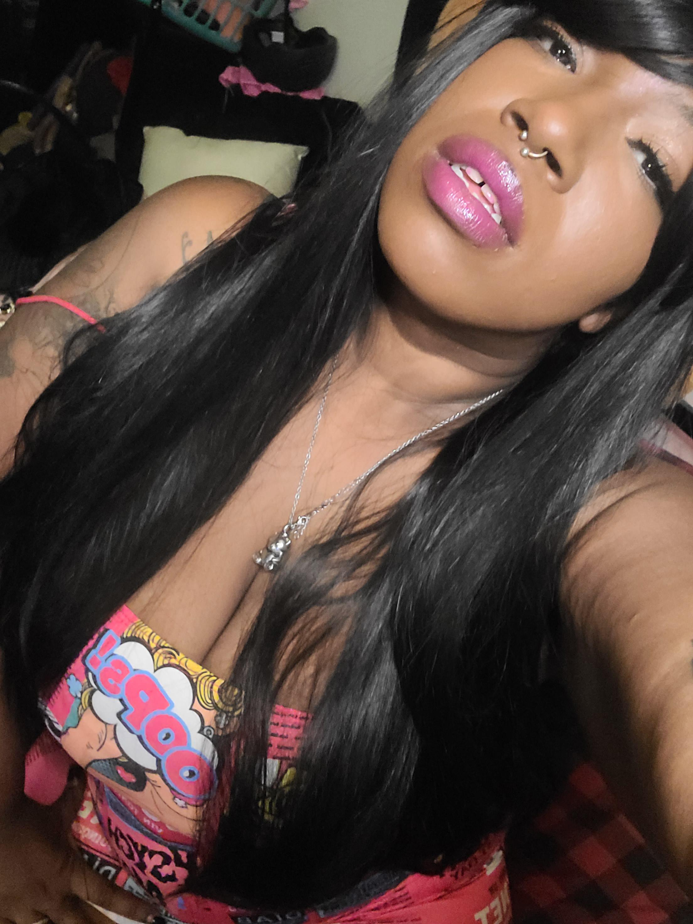 Bimbo doll | Scrolller