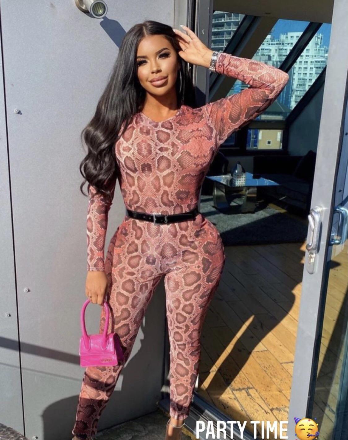 Birthday bimbo | Scrolller