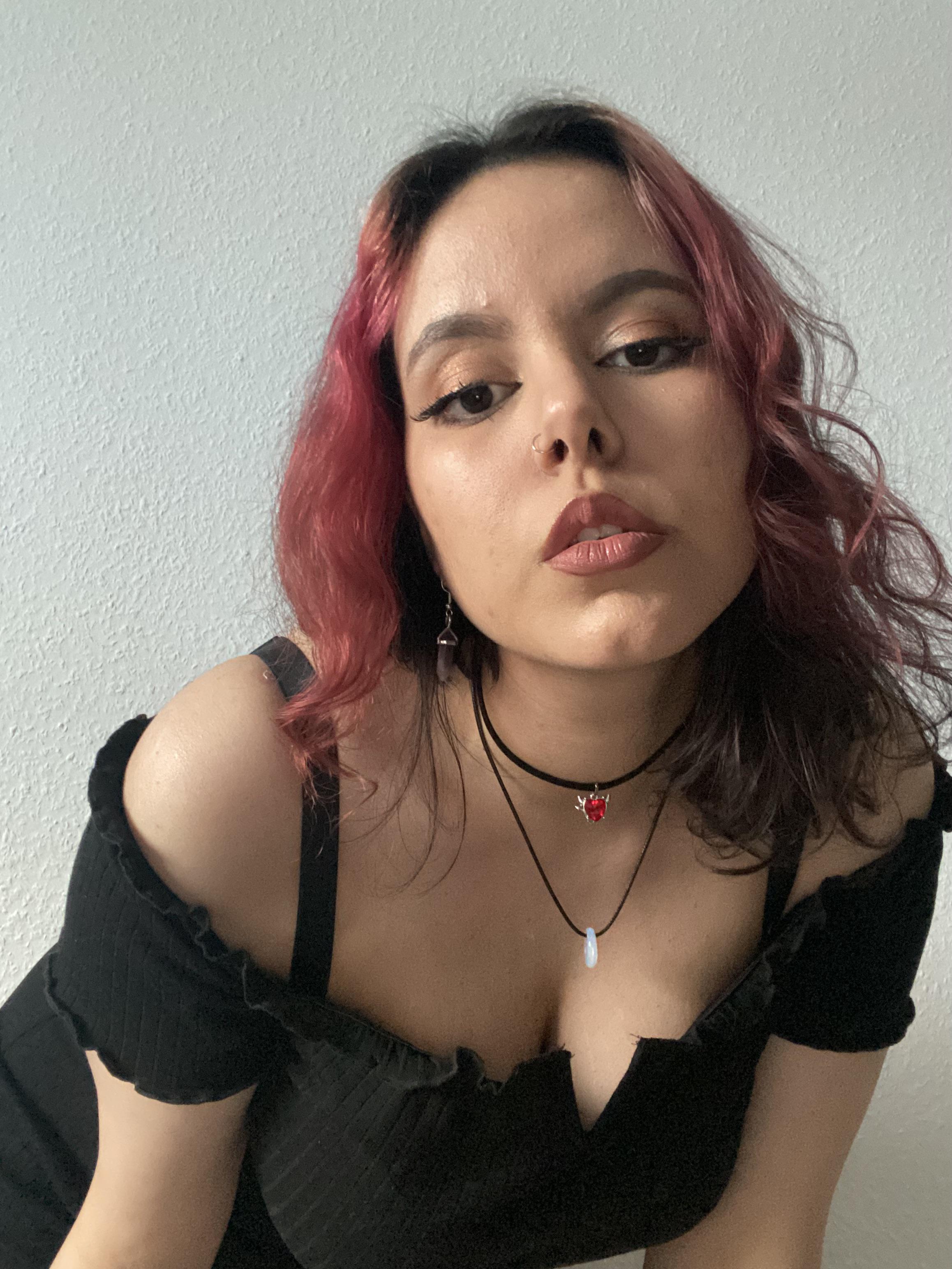 playful little tease ;) [f24] | Scrolller