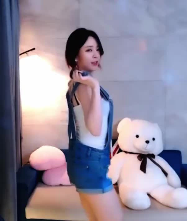 Discover more like CumTributeKpop: BJ - ChoPeulling aka Soojung Cute and Sexy Overalls and ...