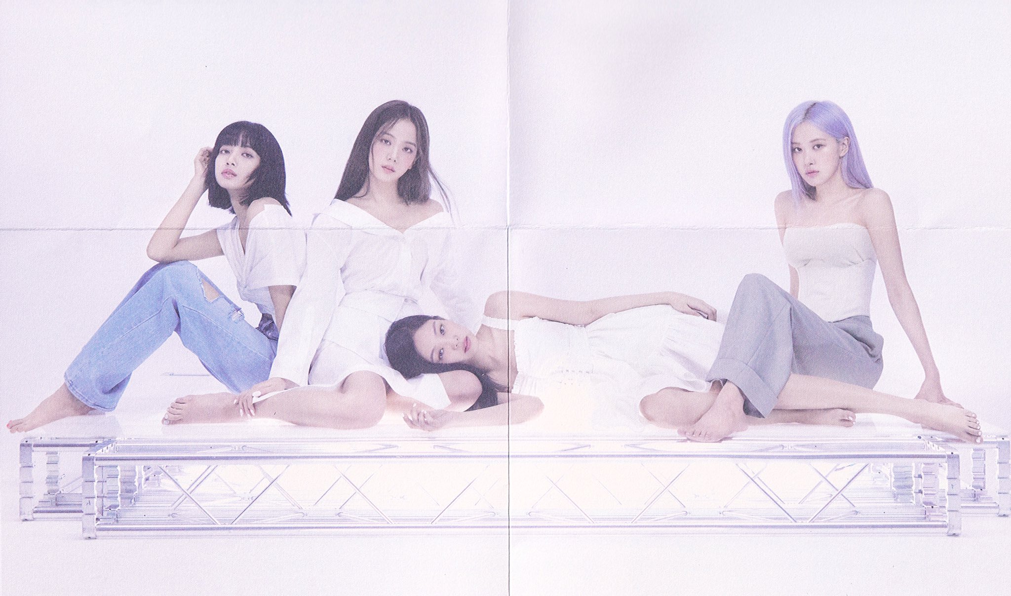 Blackpink - Lisa, Jisoo, Jennie and Rose | Scrolller