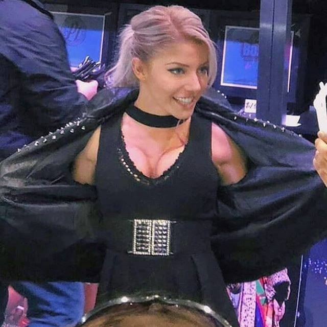 Blissfully poppin' | Scrolller