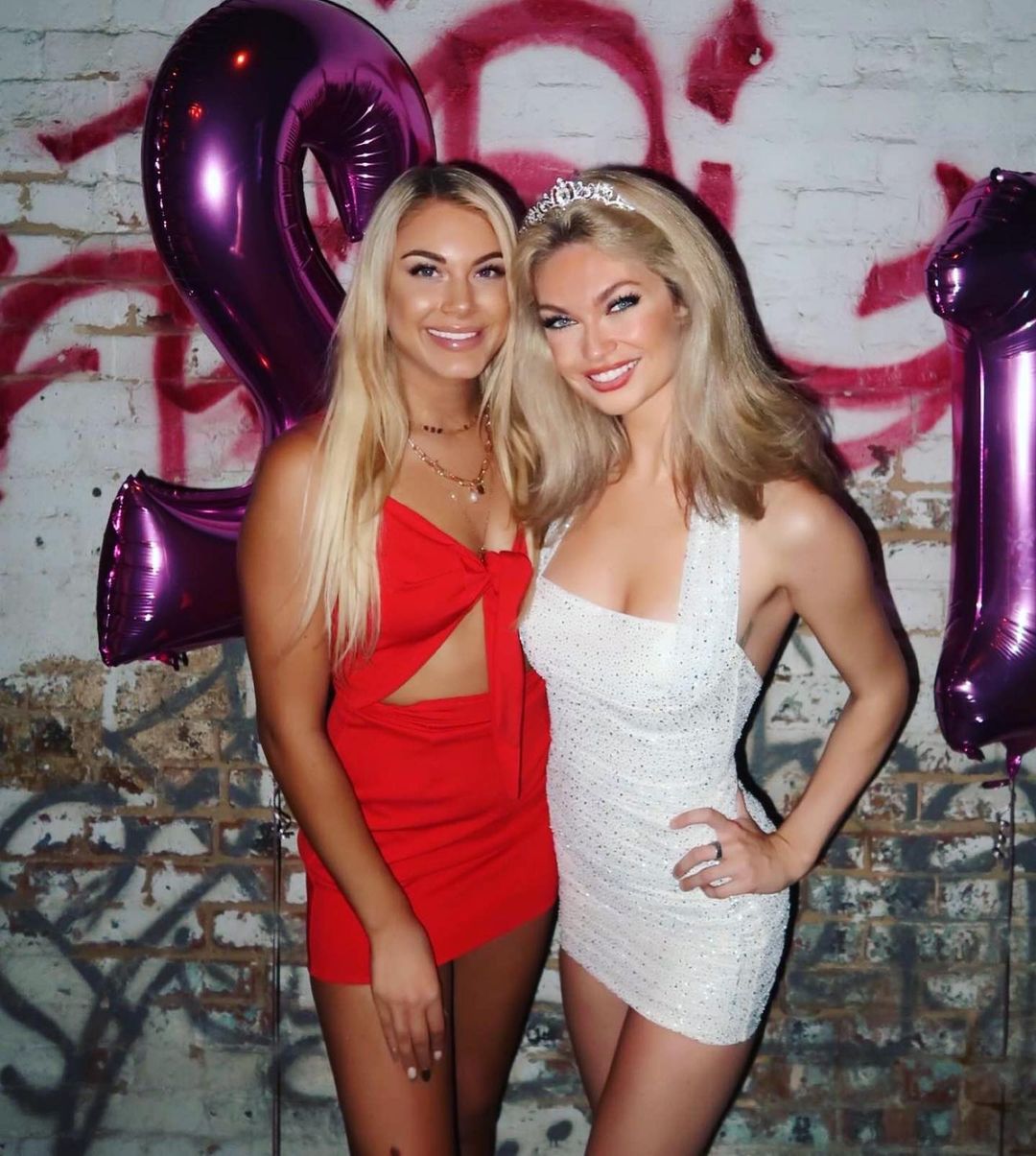 Blonde or bimbo birthday girl | Scrolller