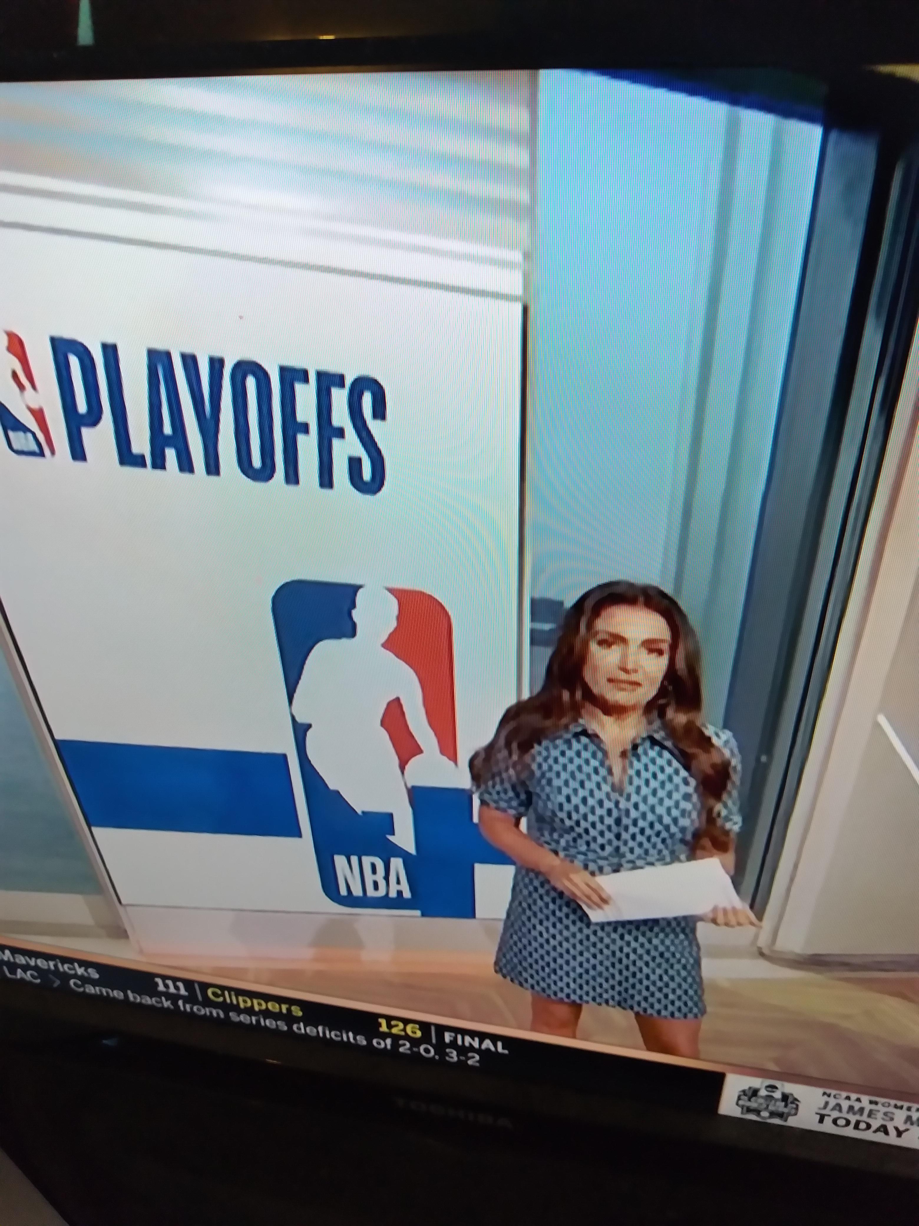 Blue Molly Monday | Scrolller