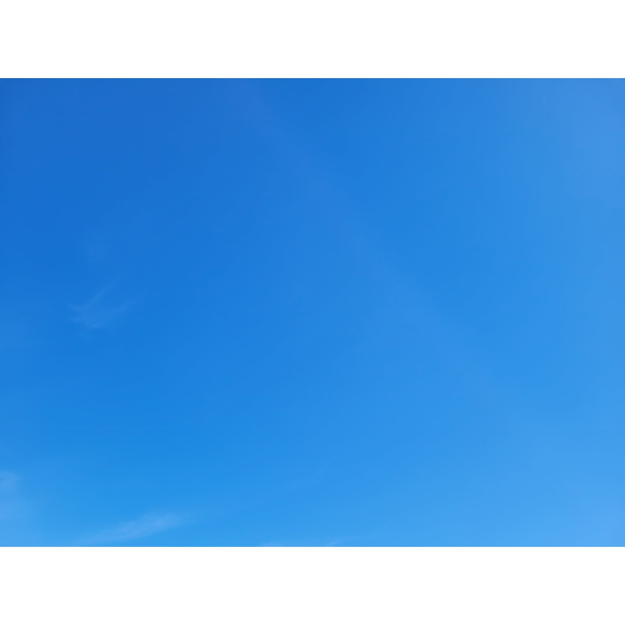 Blue sky | Scrolller