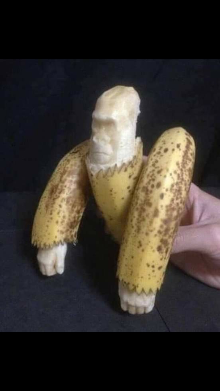 Blursed banana | Scrolller