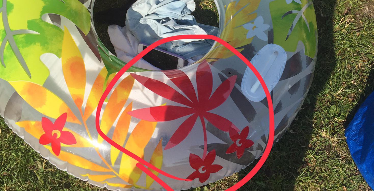 Blursed bathing | Scrolller