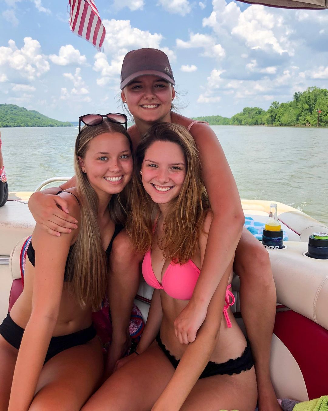 Boating Fun | Scrolller