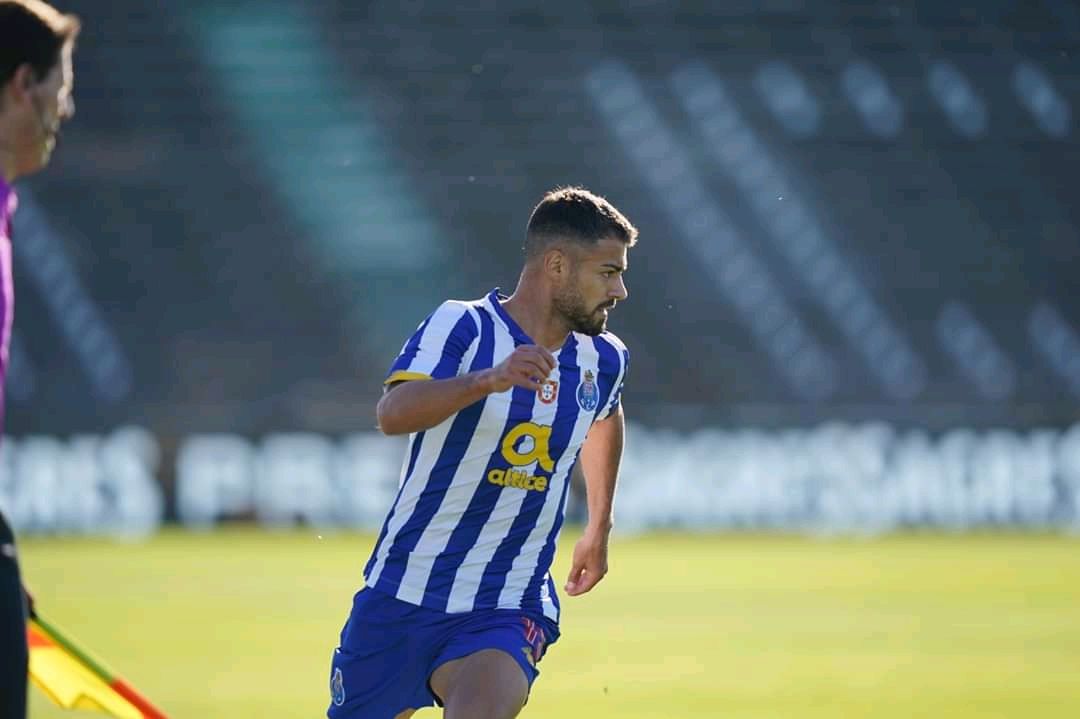 Bom domingo, dragões | Scrolller