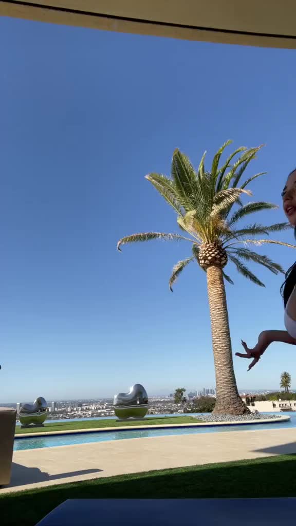 Bombshell | Scrolller