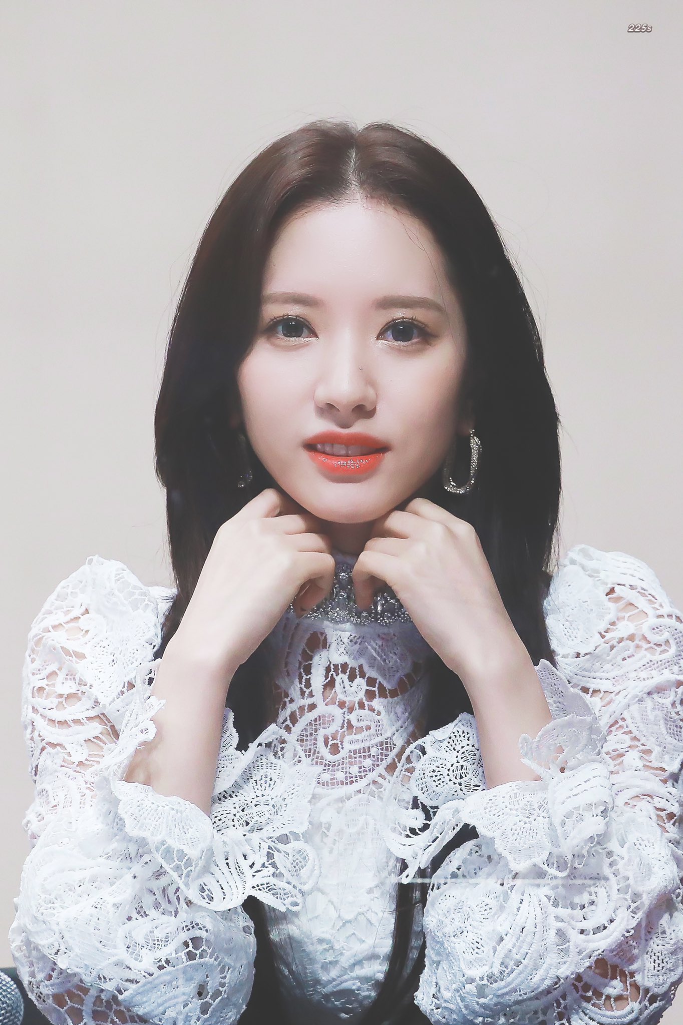 Bona look | Scrolller