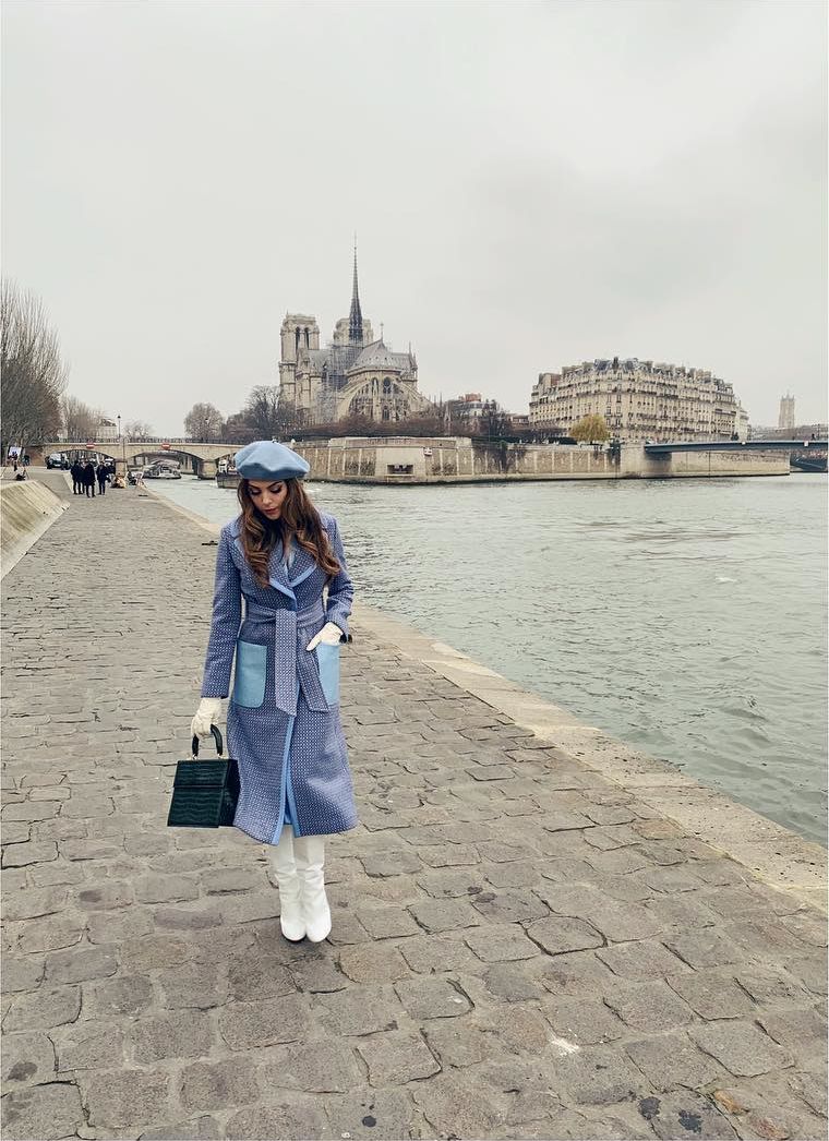 Bonjour, Paris | Scrolller