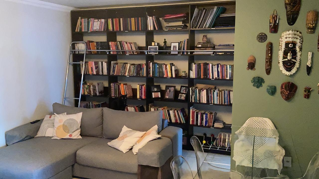 Bookshelf in the room | Scrolller