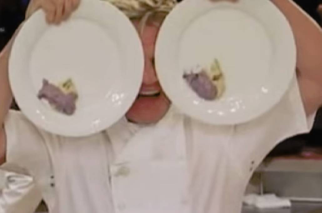 Bottomless Pit Cameo In Hells Kitchen Scrolller