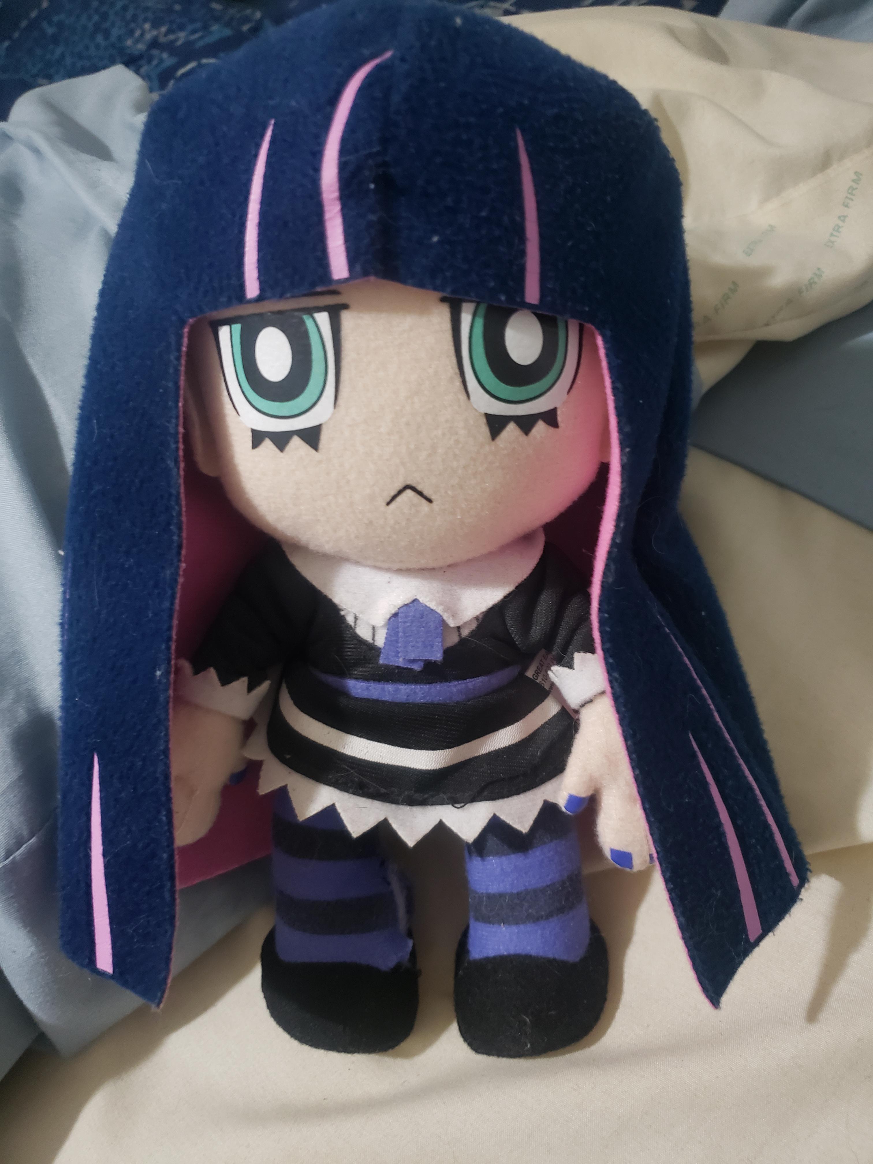 Bow down | Scrolller