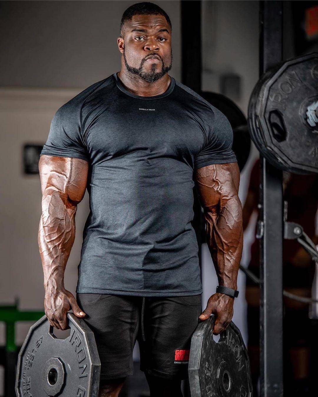 Brandon Curry | Scrolller