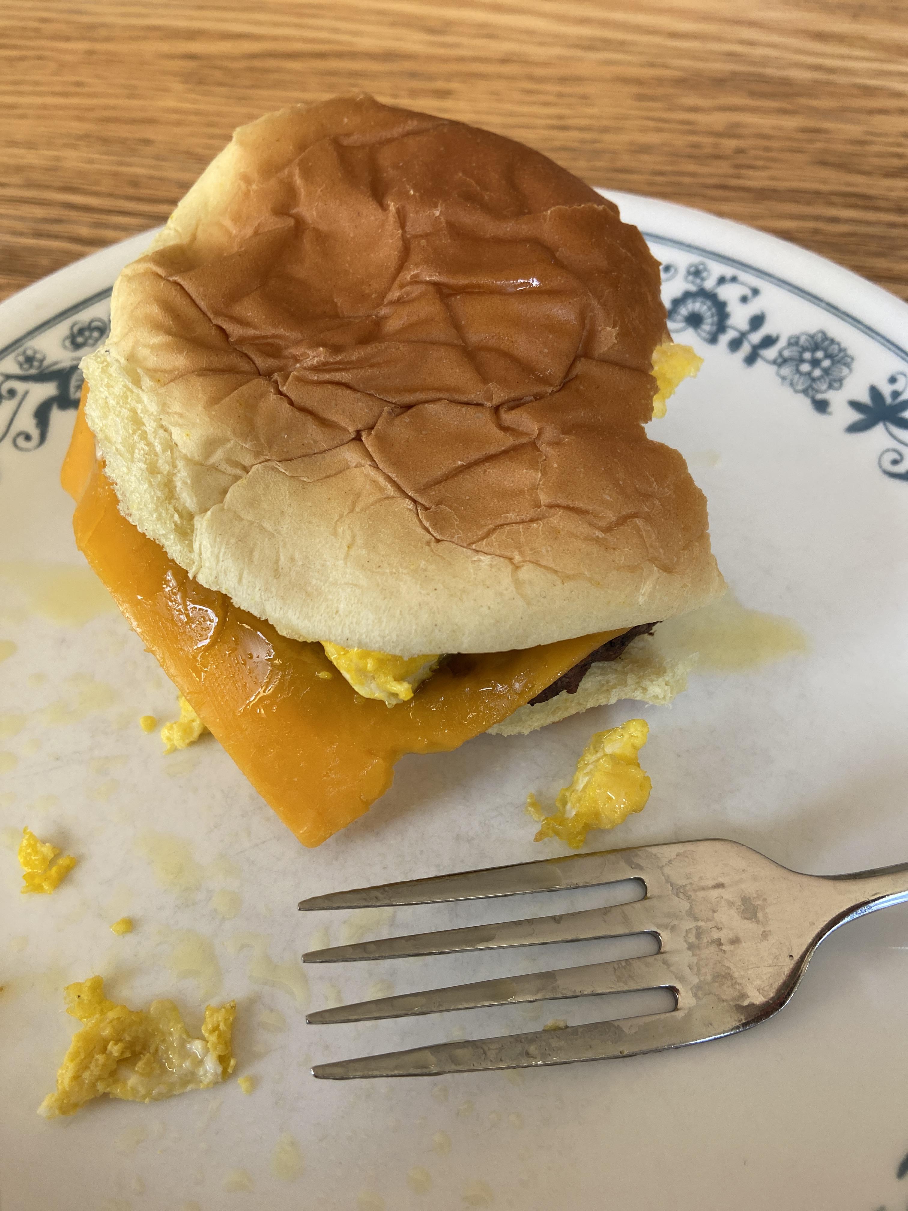 Breakfast burger | Scrolller
