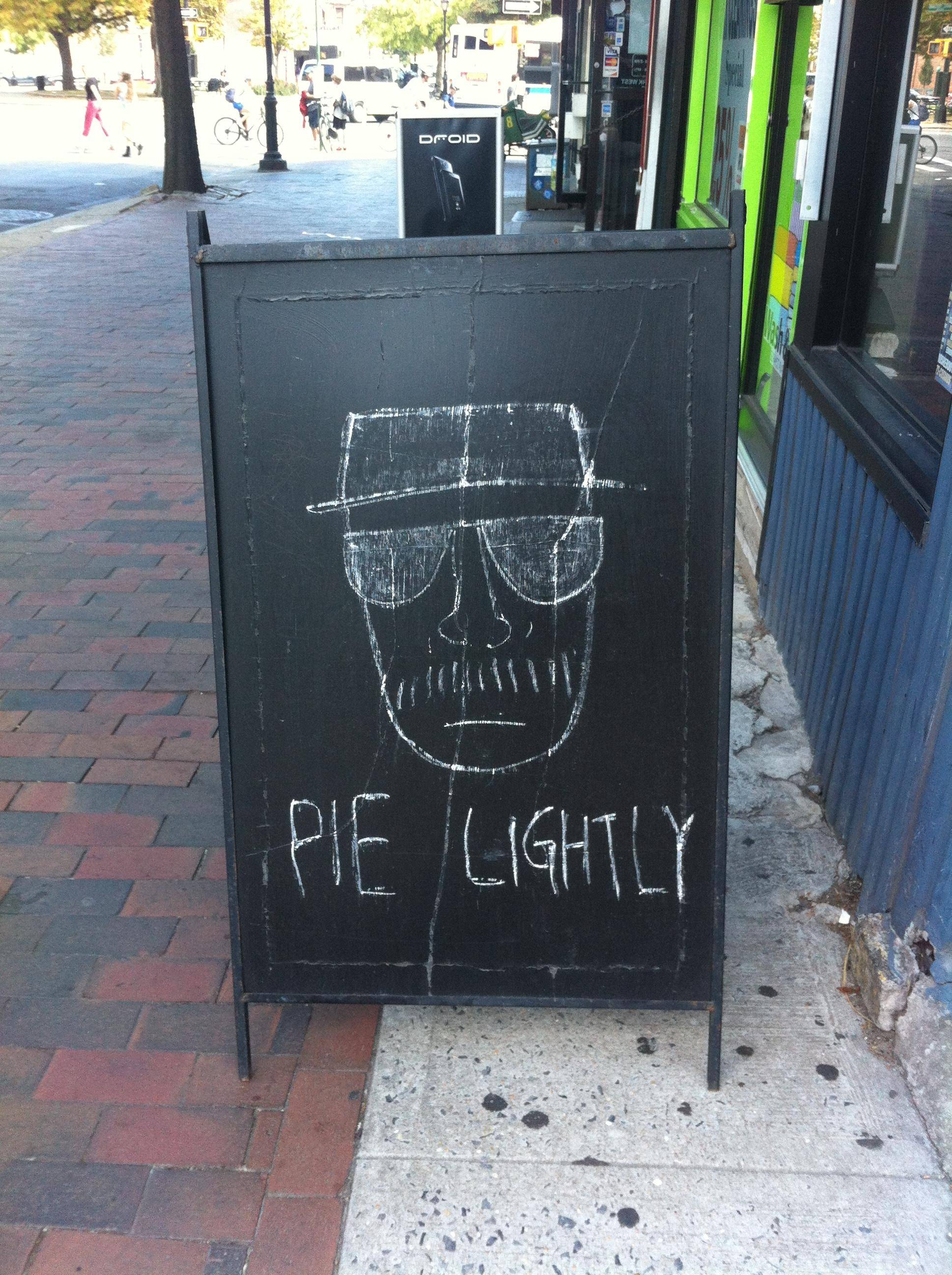 Breaking Pies (Dubs Pies Brooklyn Chalk Art) | Scrolller