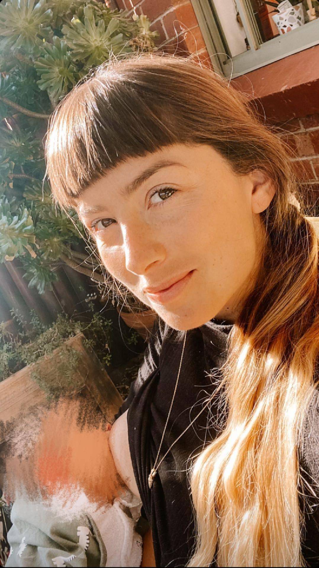 Breastfeeding | Scrolller